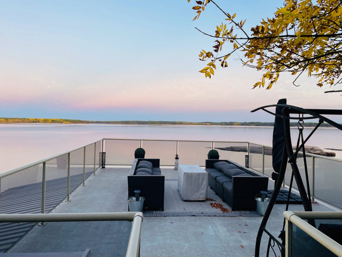 Home - Whiteshell Cottage 4 Sale